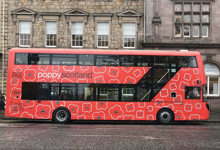 Lothian unveils this year's Poppy Bus - Lothian Buses